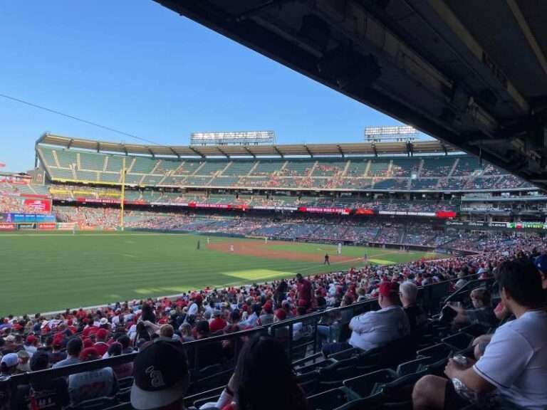 The Best Seats for the Los Angeles Angels at Angel Stadium of Anaheim
