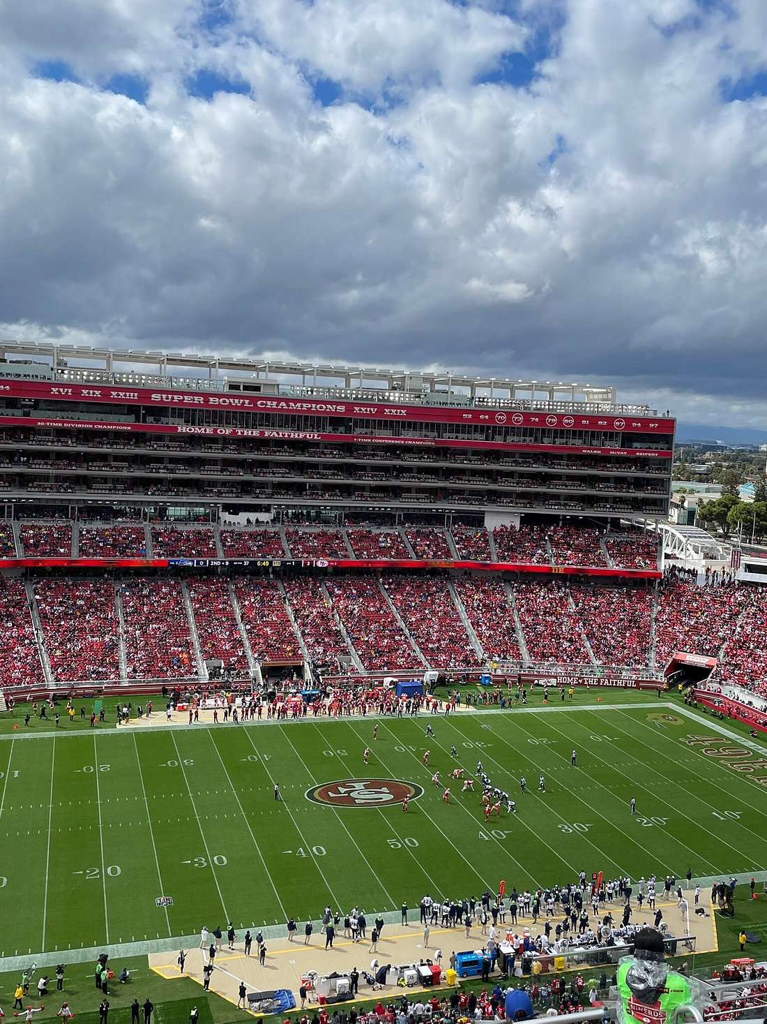 The Best Seats for San Francisco 49ers at Levi’s Stadium