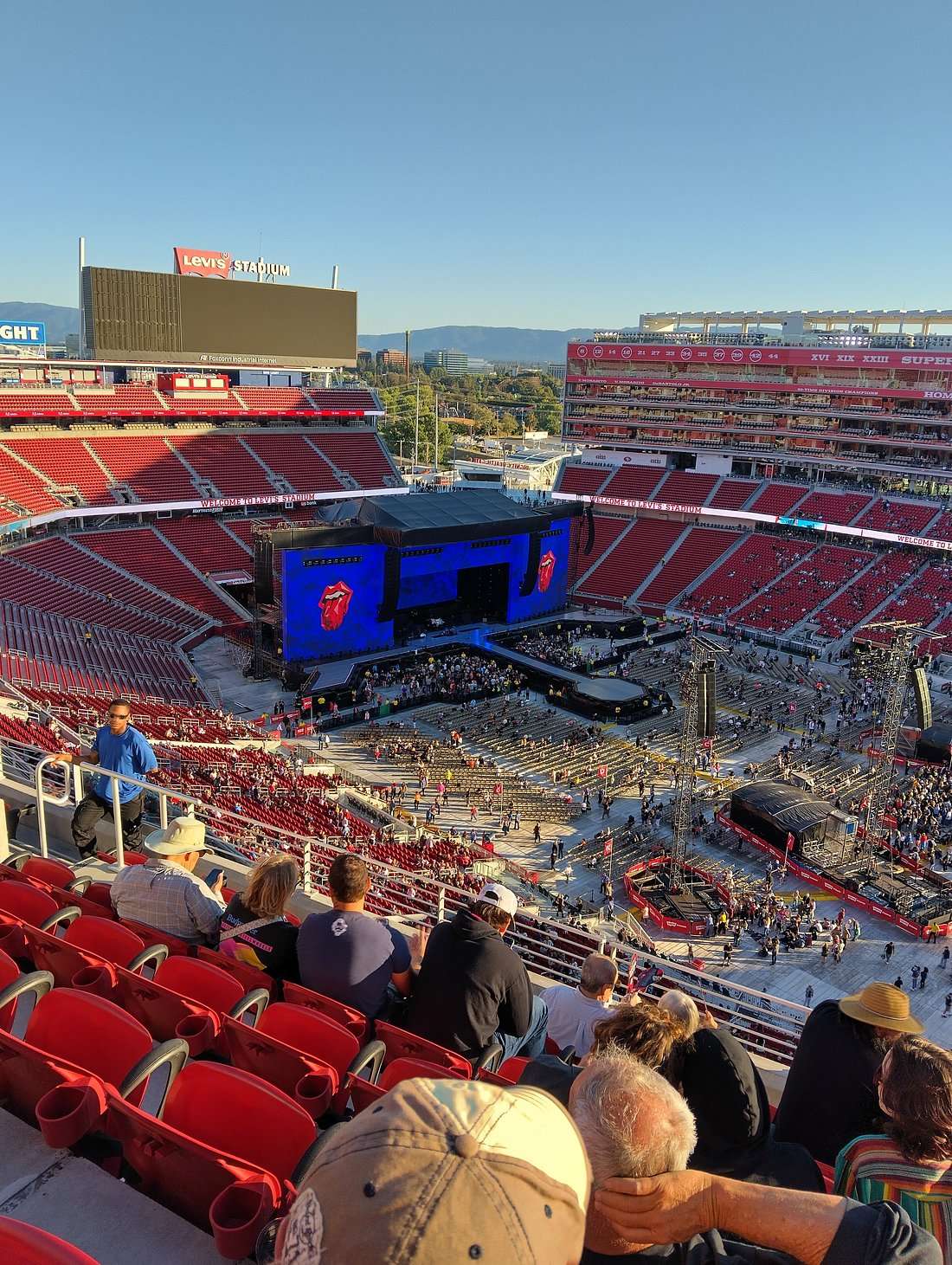 The Best Seats for San Francisco 49ers at Levi’s Stadium