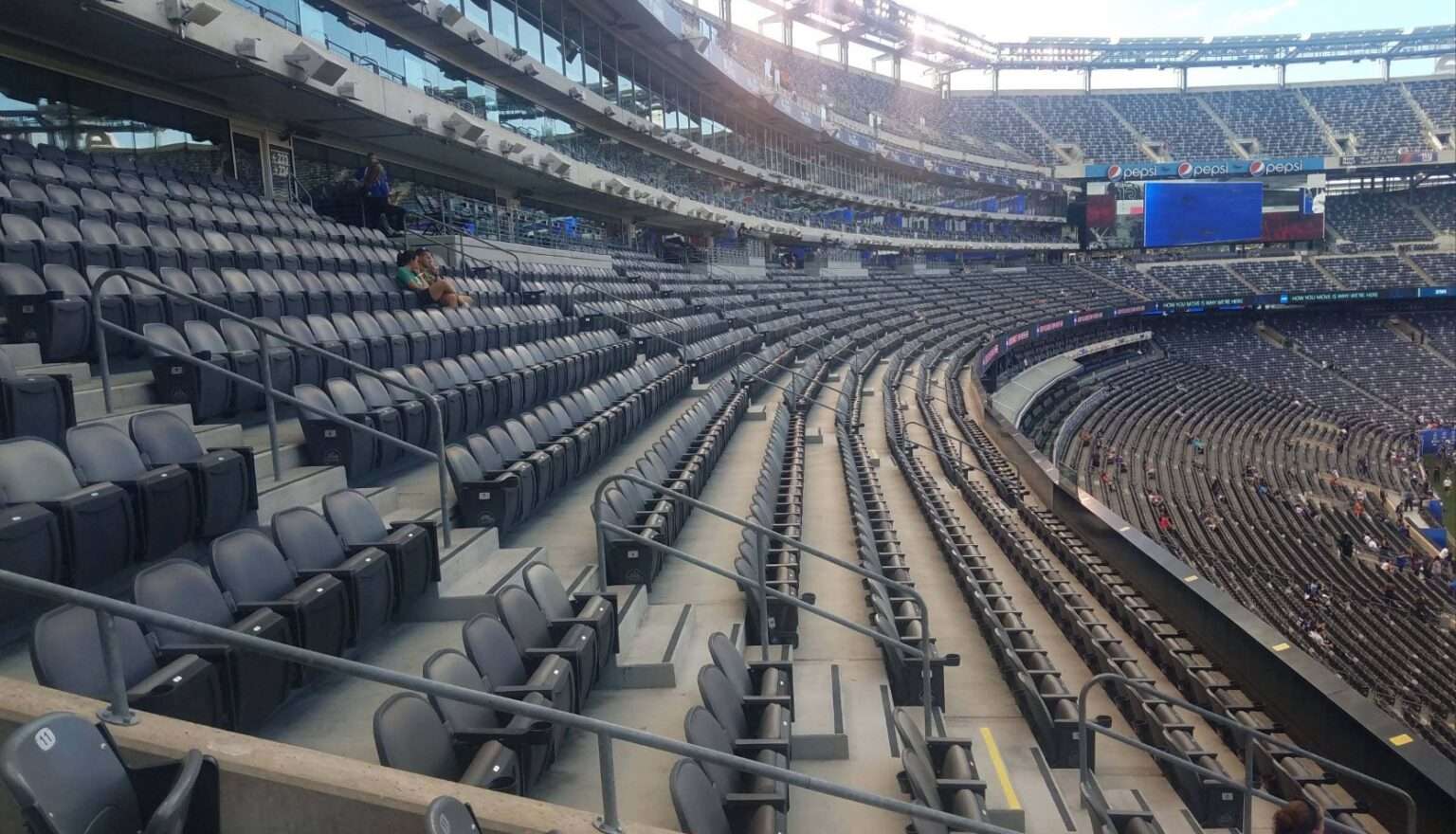 The Best Seats For New York Giants And New York Jets At MetLife Stadium