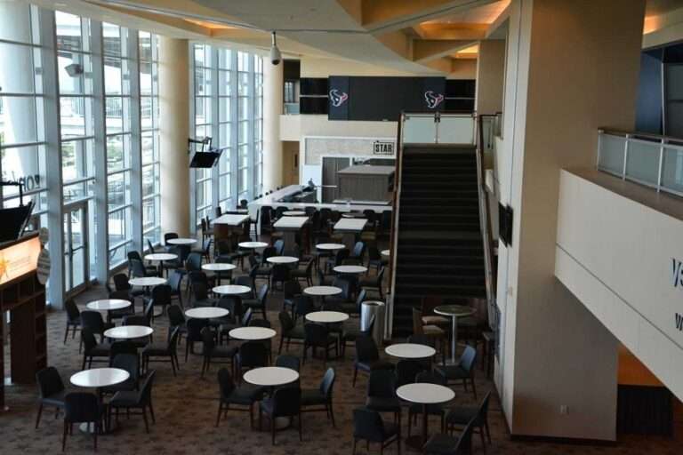 The Best Seats for The Houston Texans at NRG Stadium