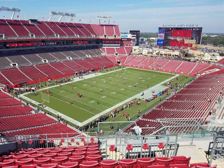 The Best Seats for Tampa Bay Buccaneers at Raymond James Stadium