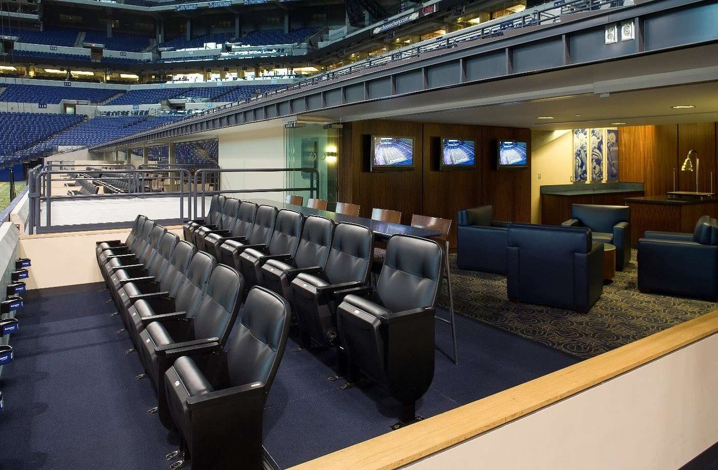 The Best Seats for Indianapolis Colts at Lucas Oil Stadium