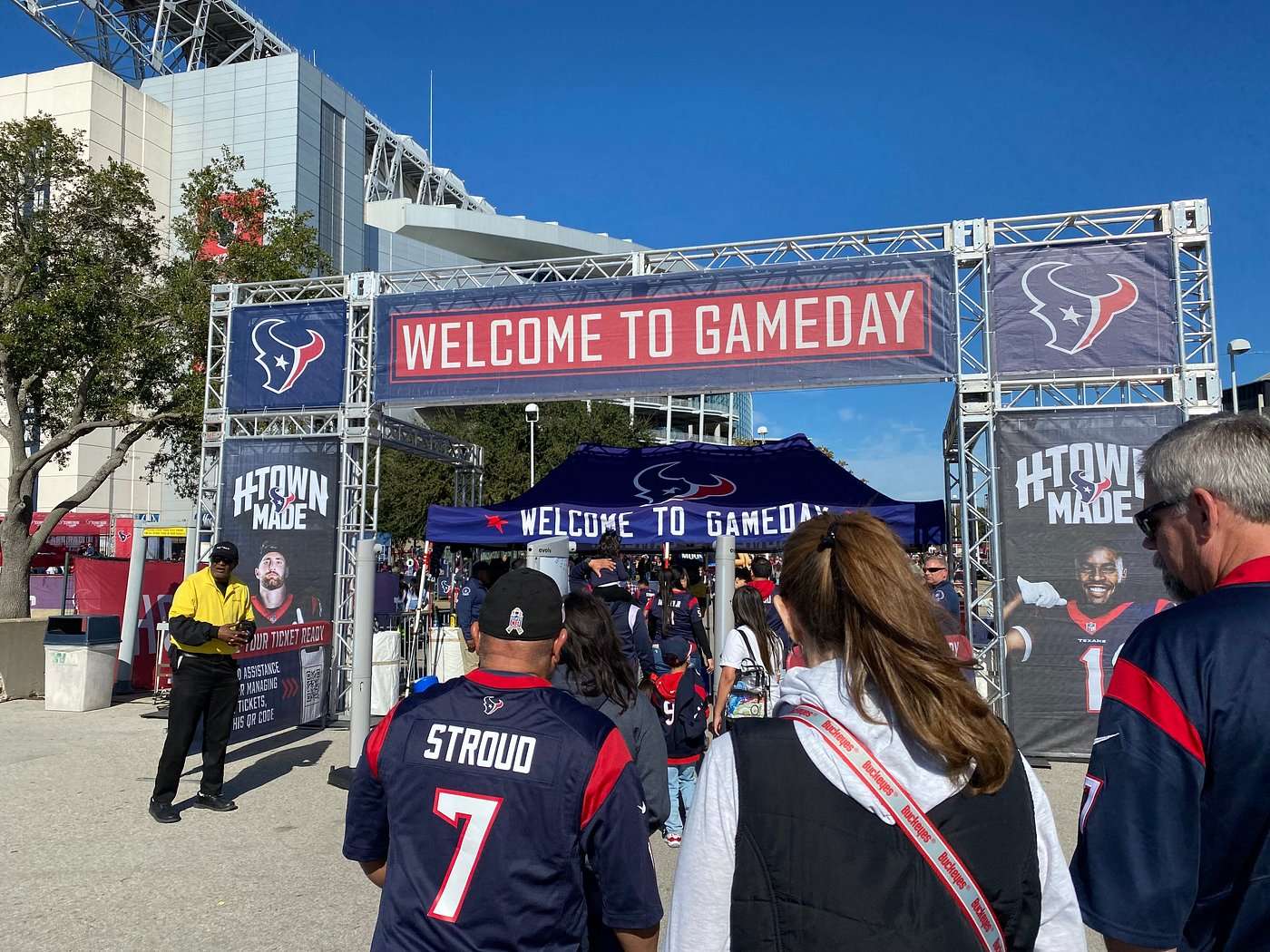 The Best Seats for The Houston Texans at NRG Stadium