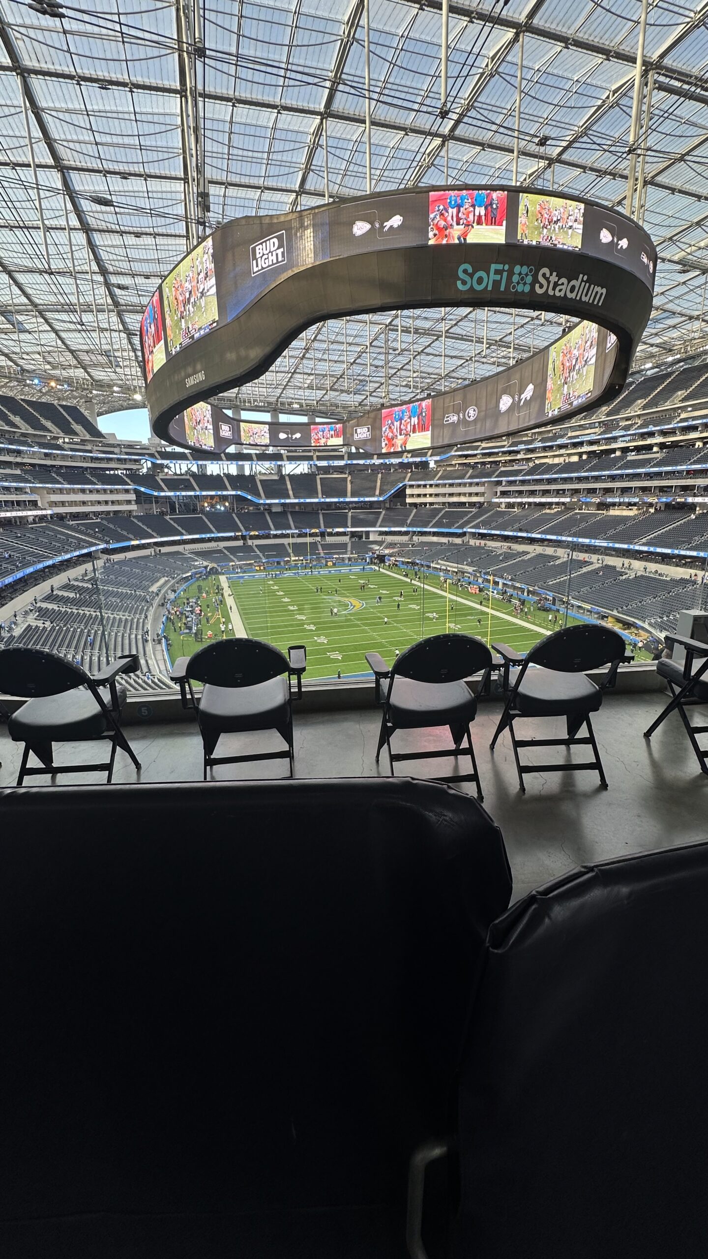 The Best Seats for Los Angeles Rams and Los Angeles Chargers at SoFi ...