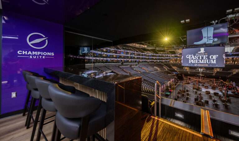 The Best Seats for The LA Lakers and LA Kings at Crypto.com Arena