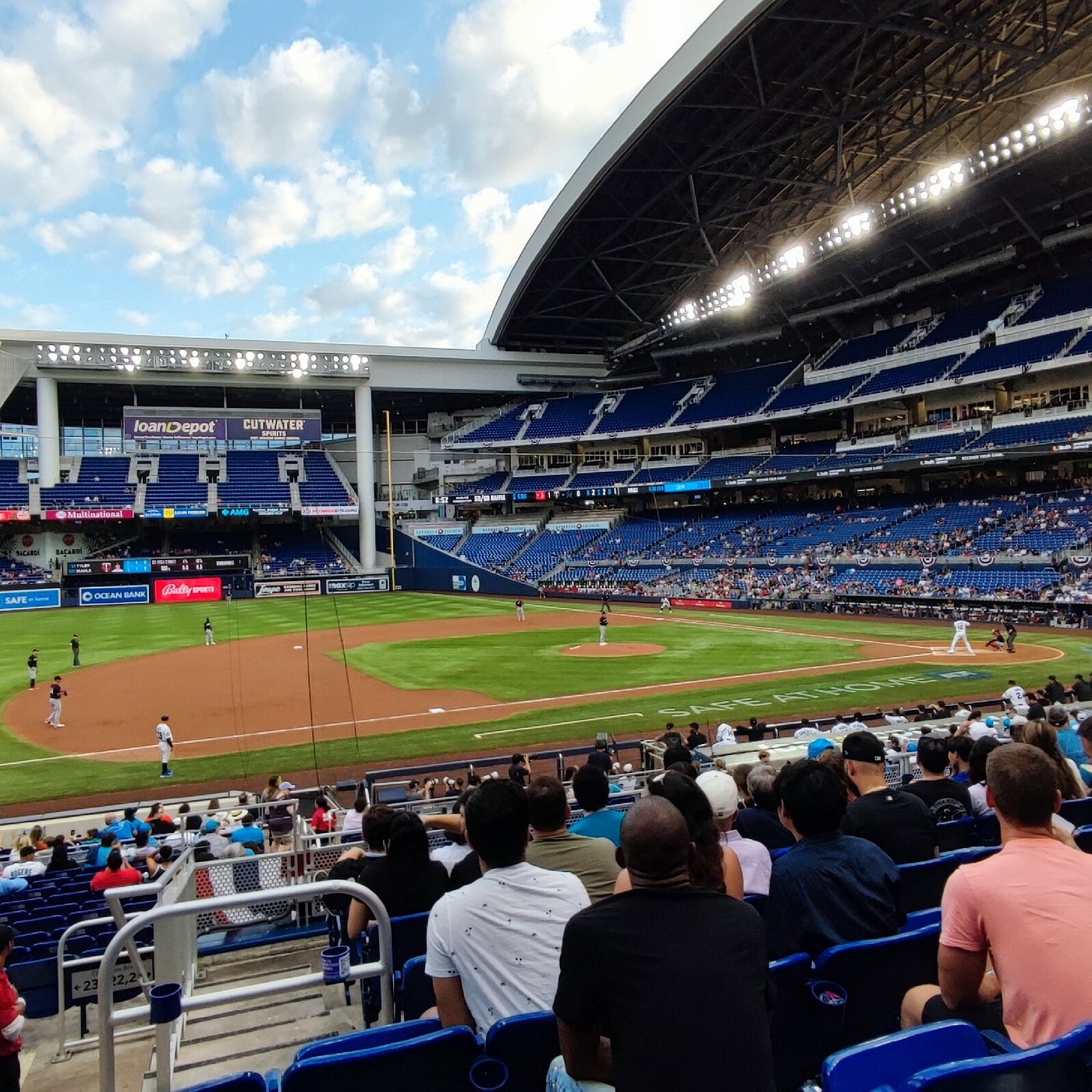 The Best Seats for the Miami Marlins at LoanDepot Park