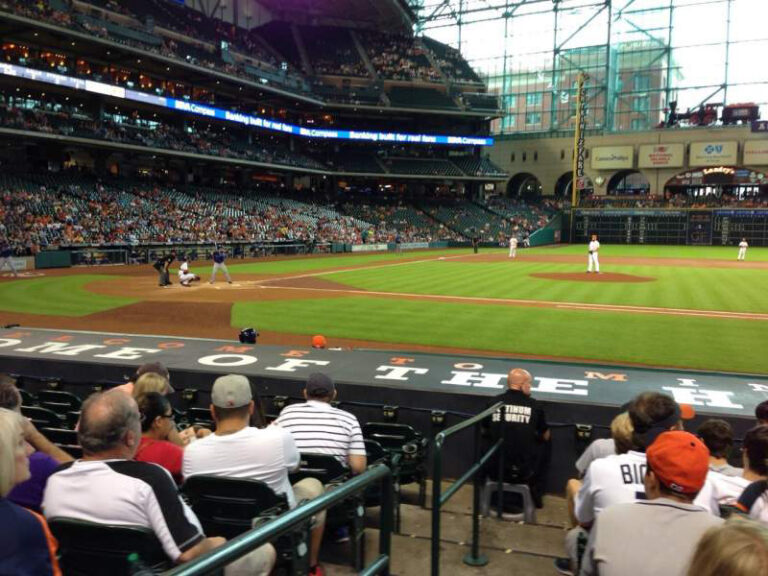 The Best Seats for the Houston Astros at Daikin Park