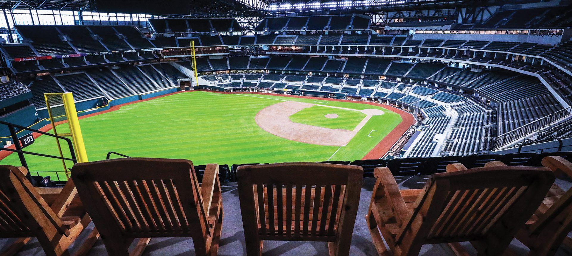 The Best Seats for the Texas Rangers at Globe Life Field