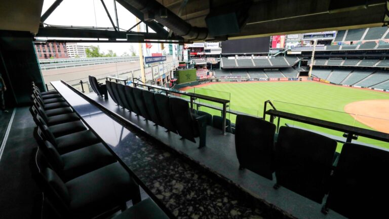 The Best Seats for the Houston Astros at Daikin Park