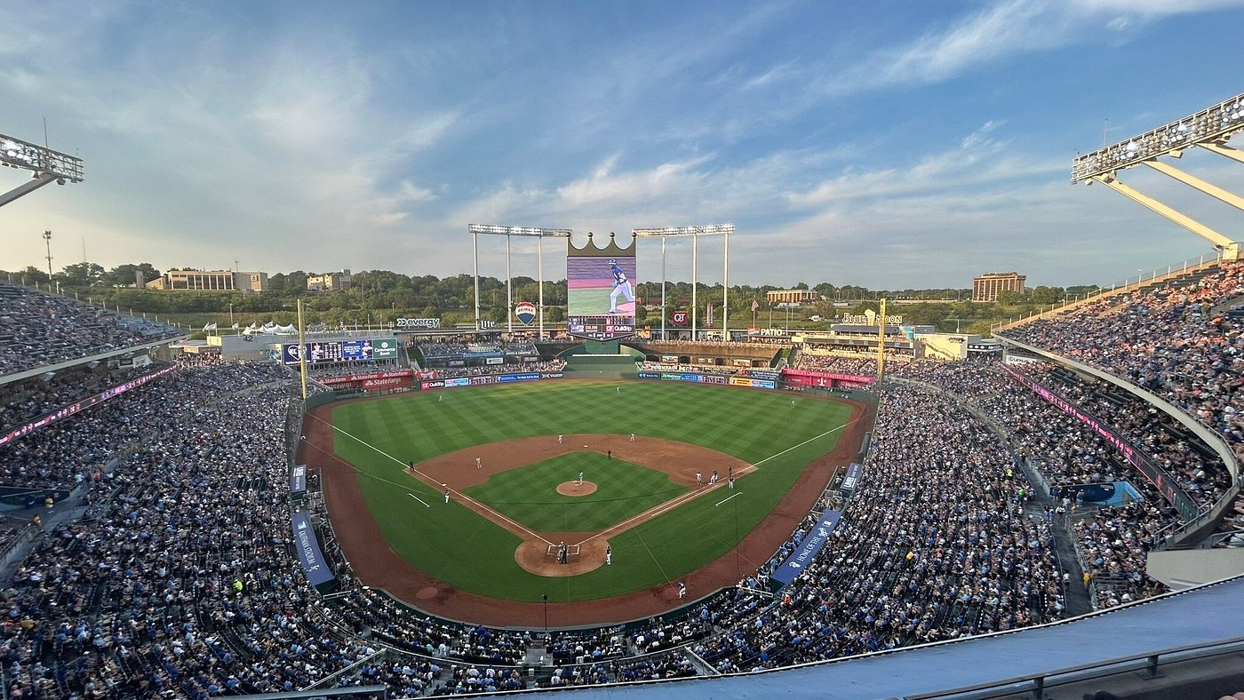 The Best Seats for the Kansas City Royals at Kauffman Stadium