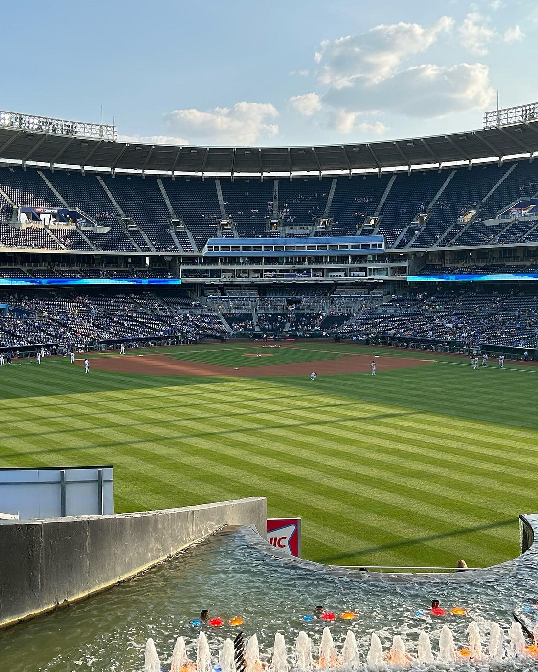 The Best Seats for the Kansas City Royals at Kauffman Stadium
