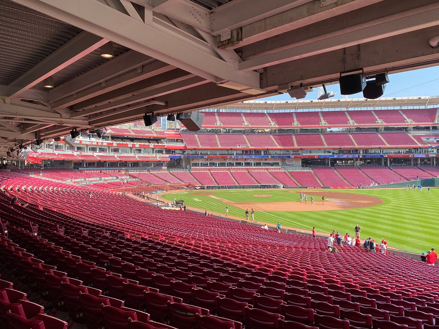 The Best Seats for the Cincinnati Reds at Great American Ball Park