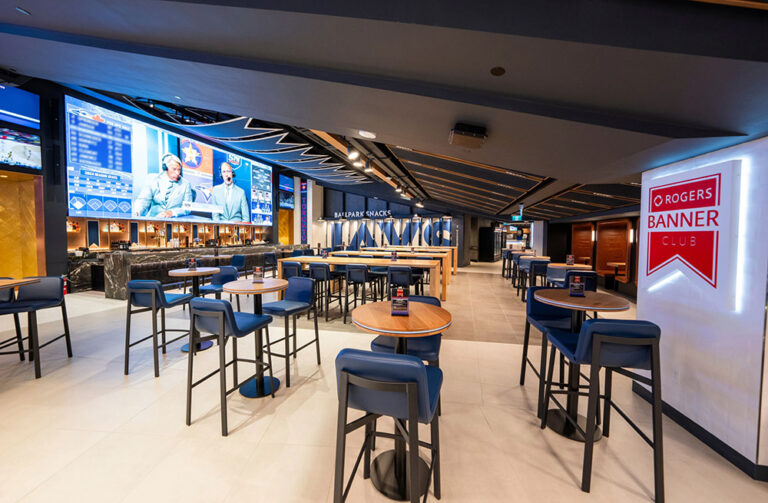 The Best Seats for Toronto Blue Jays at Rogers Centre